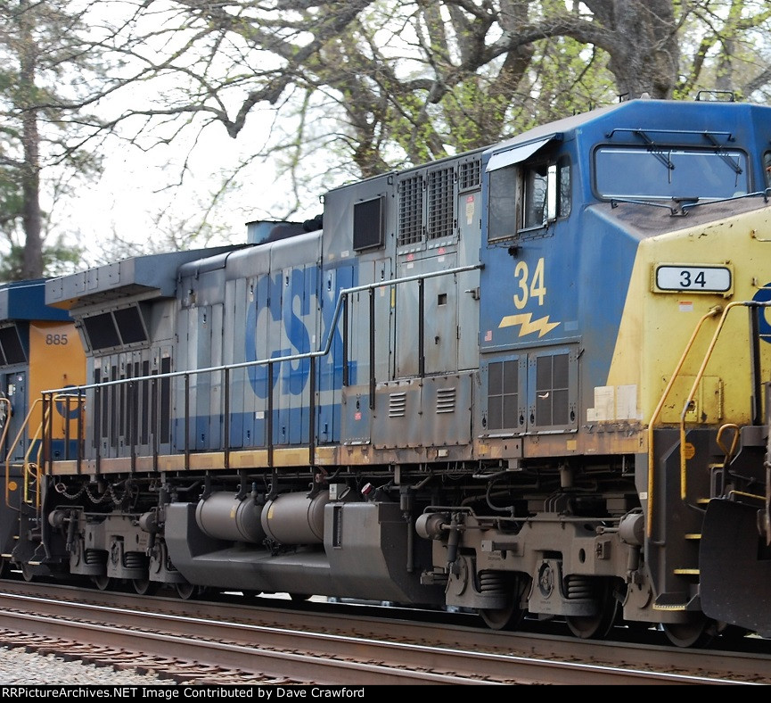 CSX 34 and 885